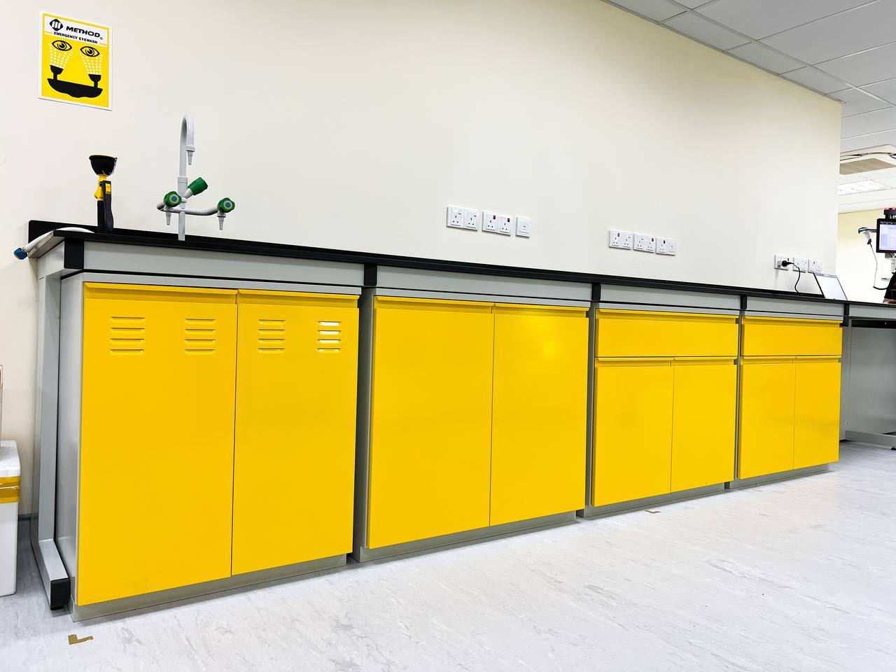 dsigntory.com – One Stop Laboratory Solution Provider